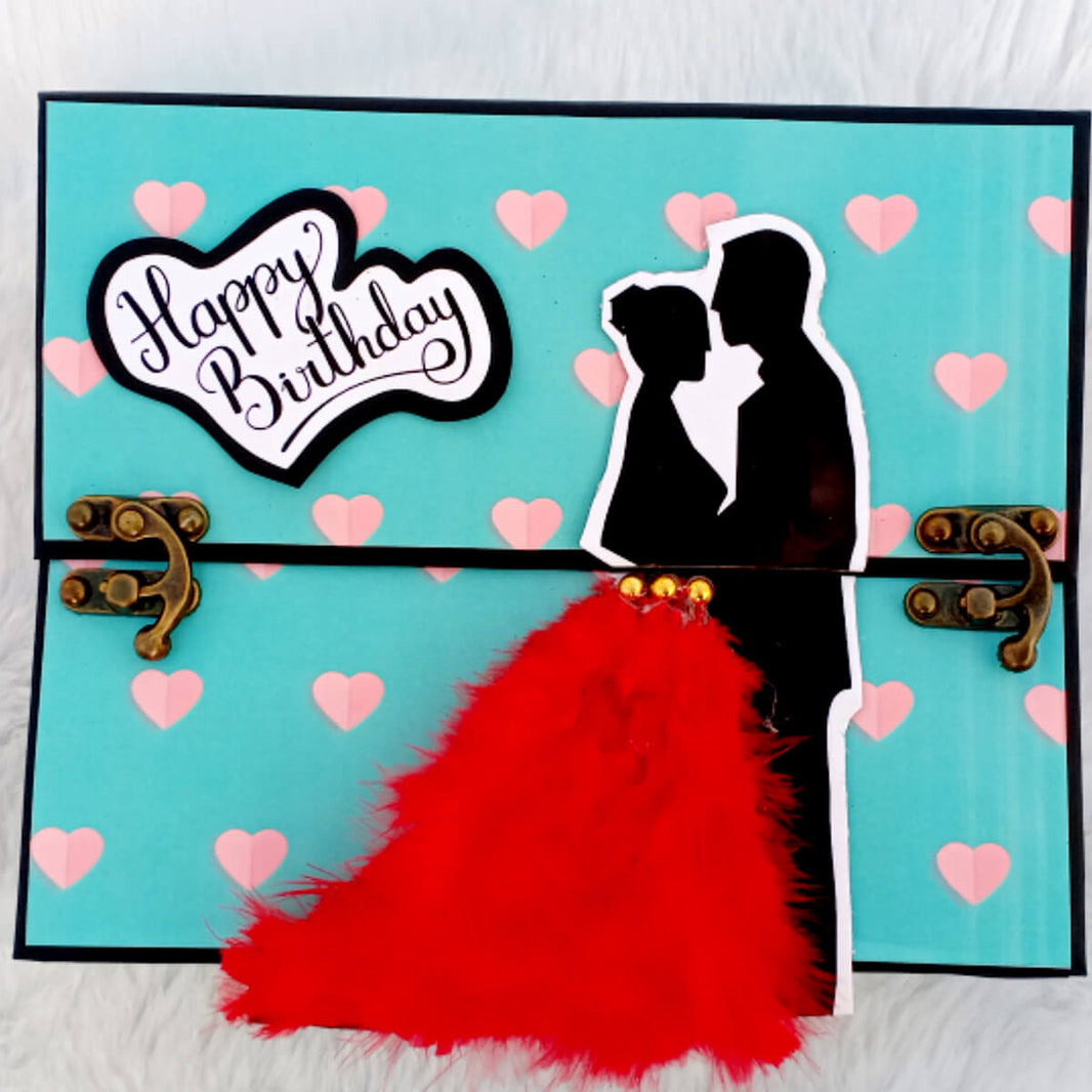 Beautiful Scrapbooks & Albums | Loving Crafts
